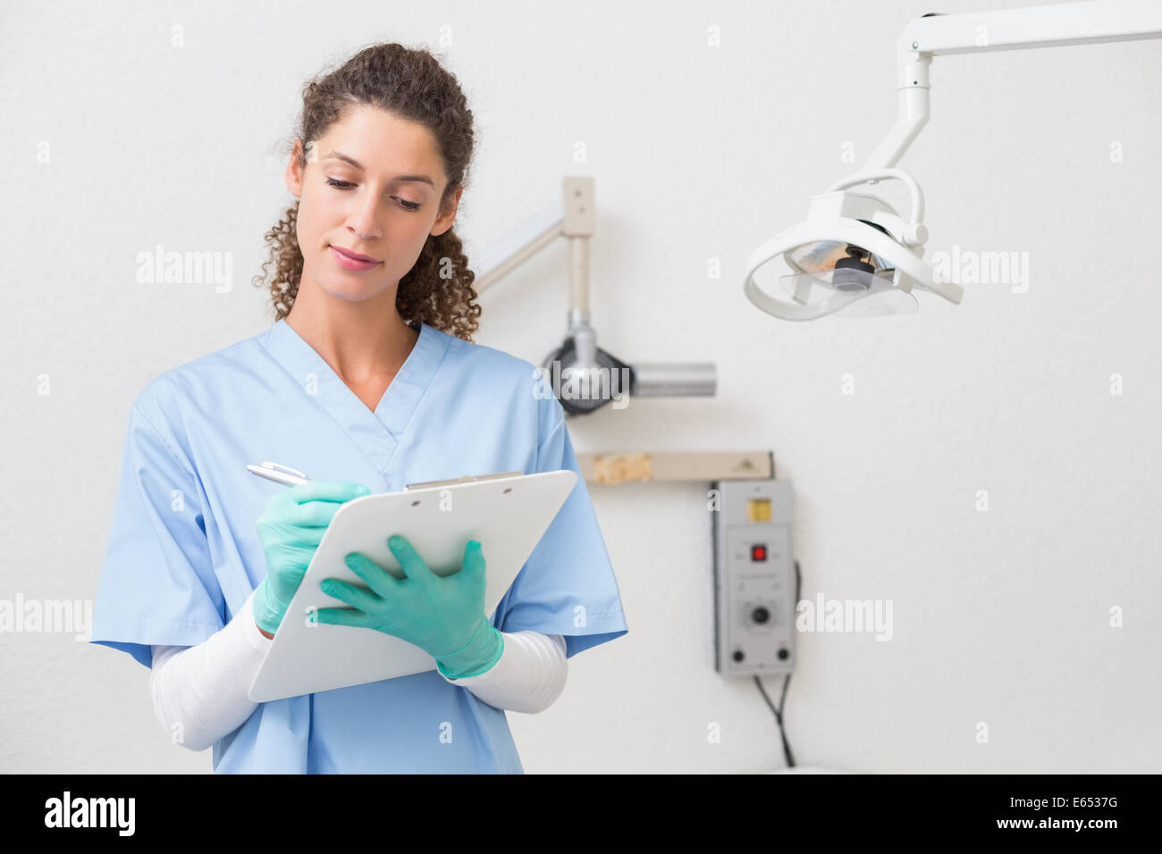 Blue dentist hi-res stock photography and images - Alamy
