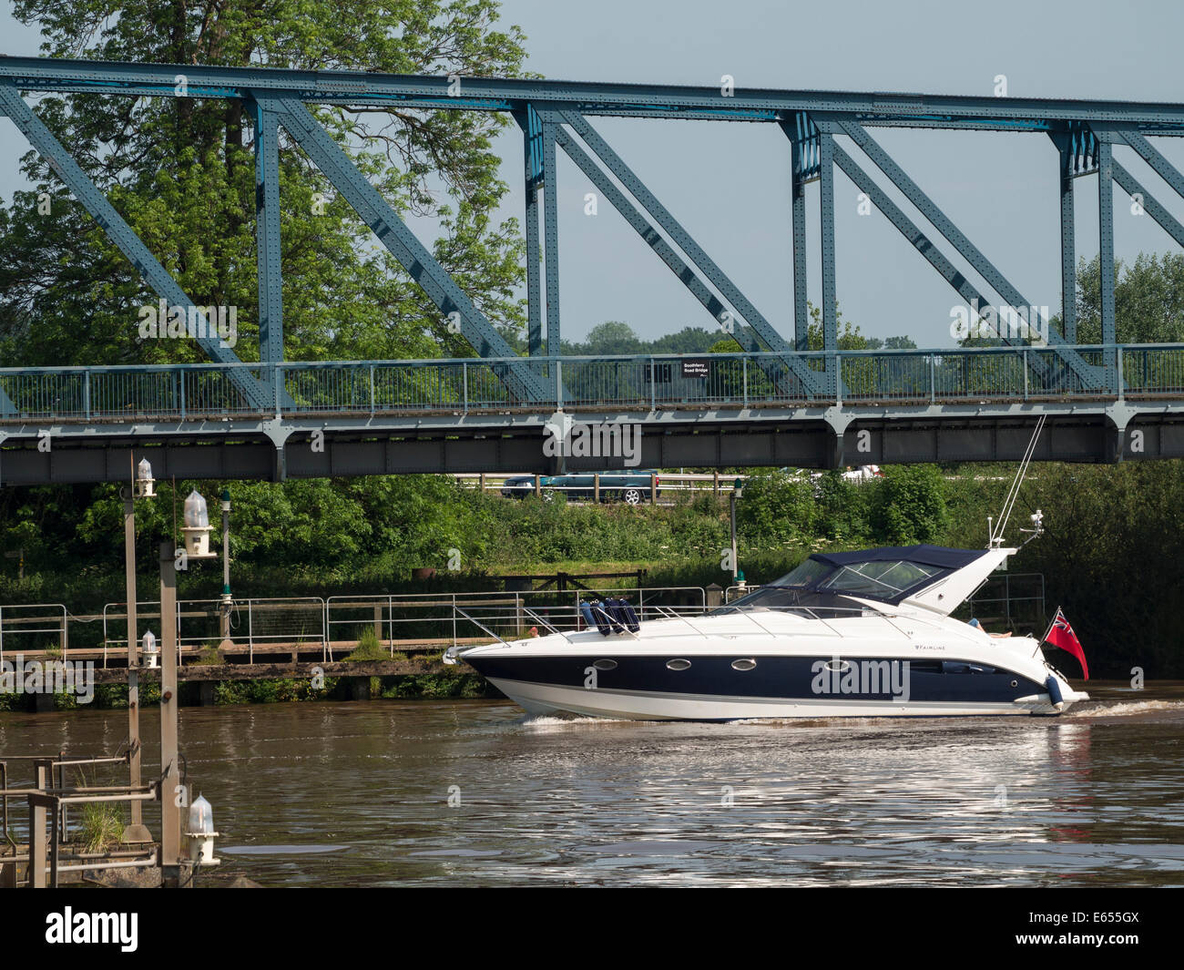 Boothferry swing Bridge, over the R Ouse, Yorkshire, UK Stock Photo - Alamy