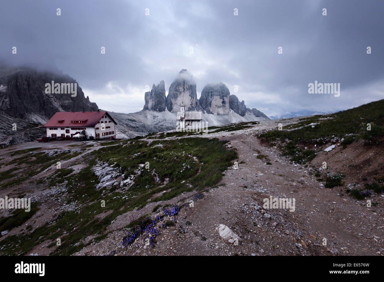 Tre Cime and Rifugio Locatelli at cloudy evening, Italian Dolomites ...
