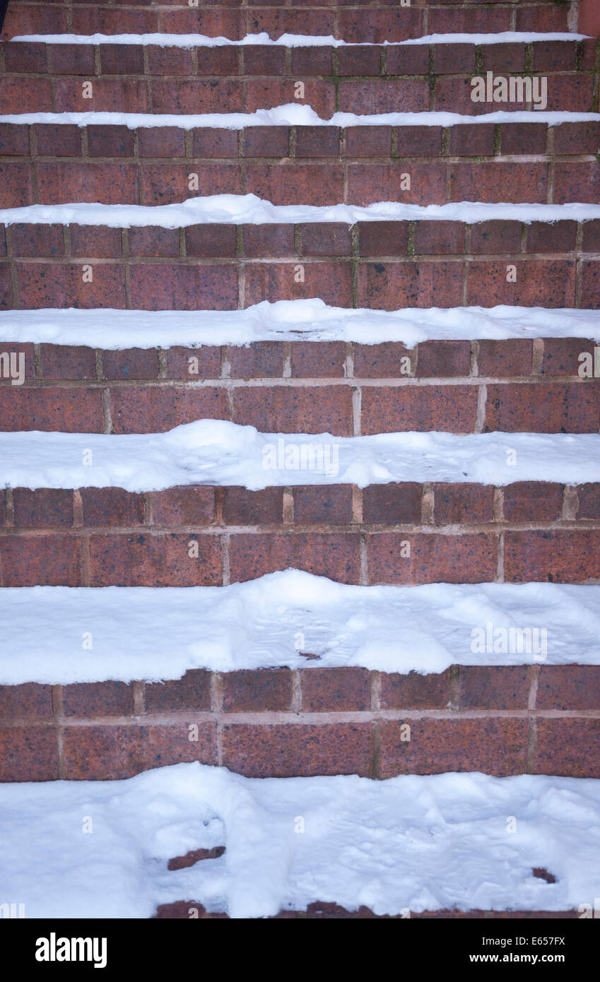 Brick steps hi-res stock photography and images - Alamy