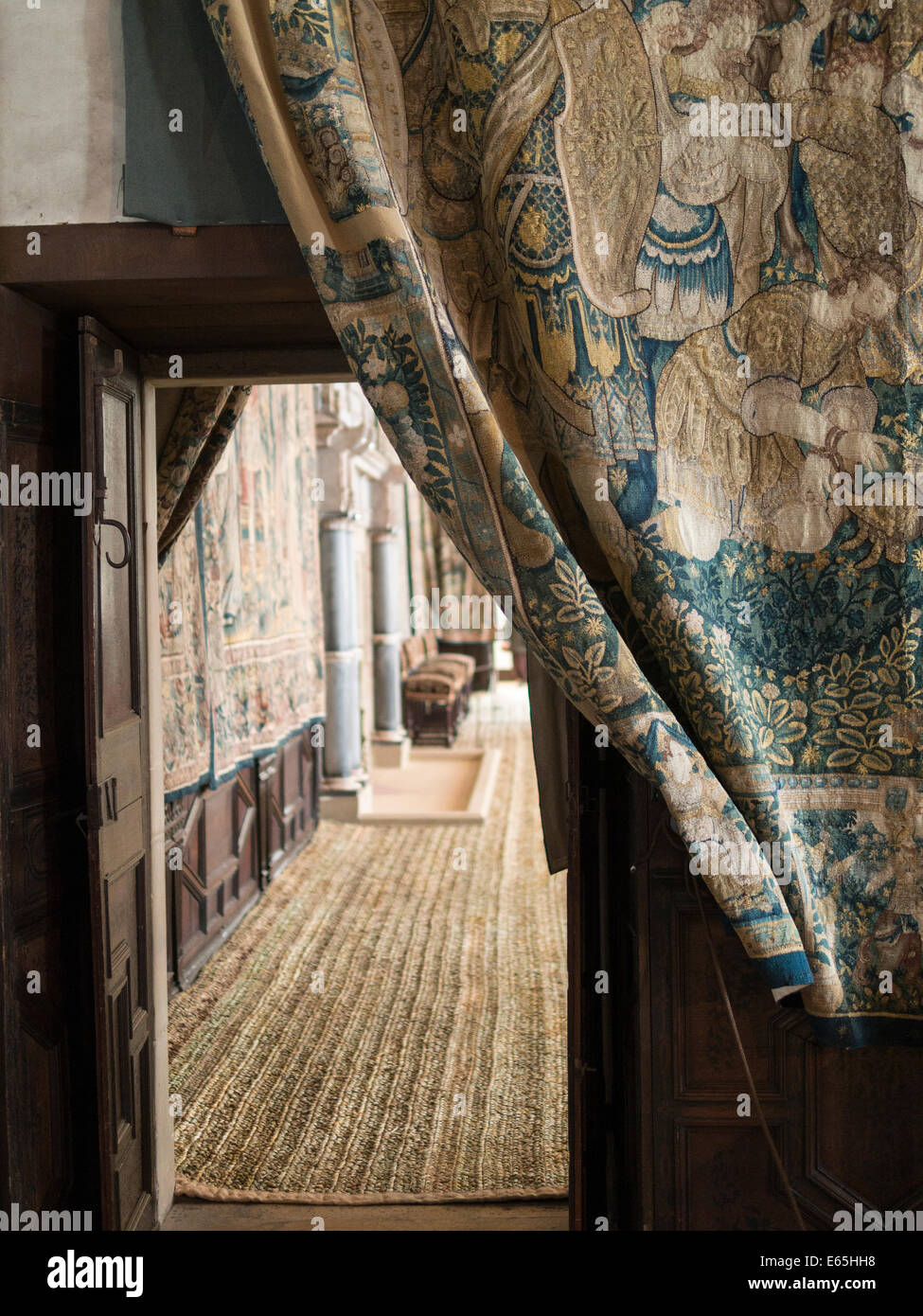 Hardwick hall interior hi-res stock photography and images - Alamy