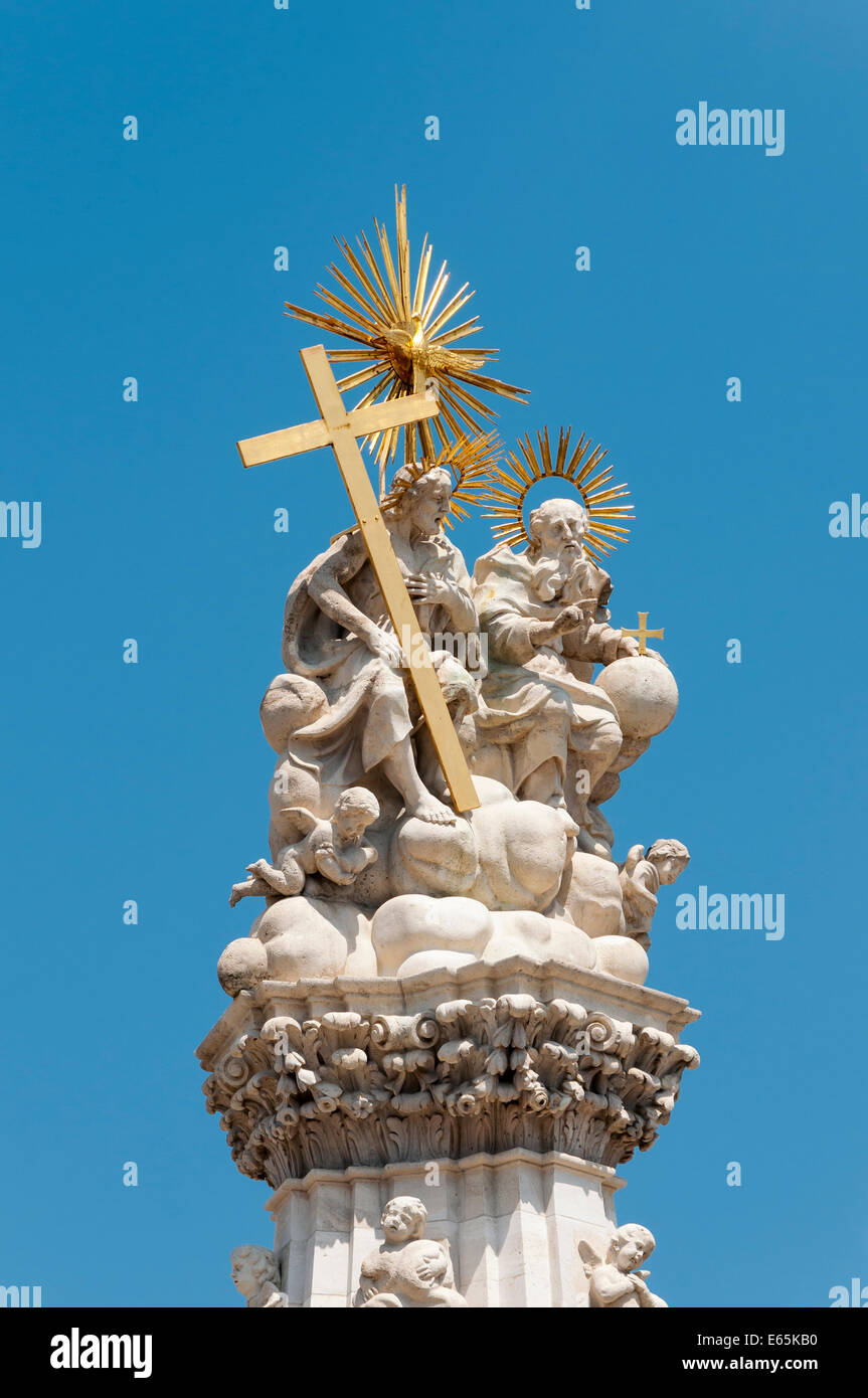 Holy Trinity Statue Budapest Hungary Stock Photos & Holy Trinity Statue ...