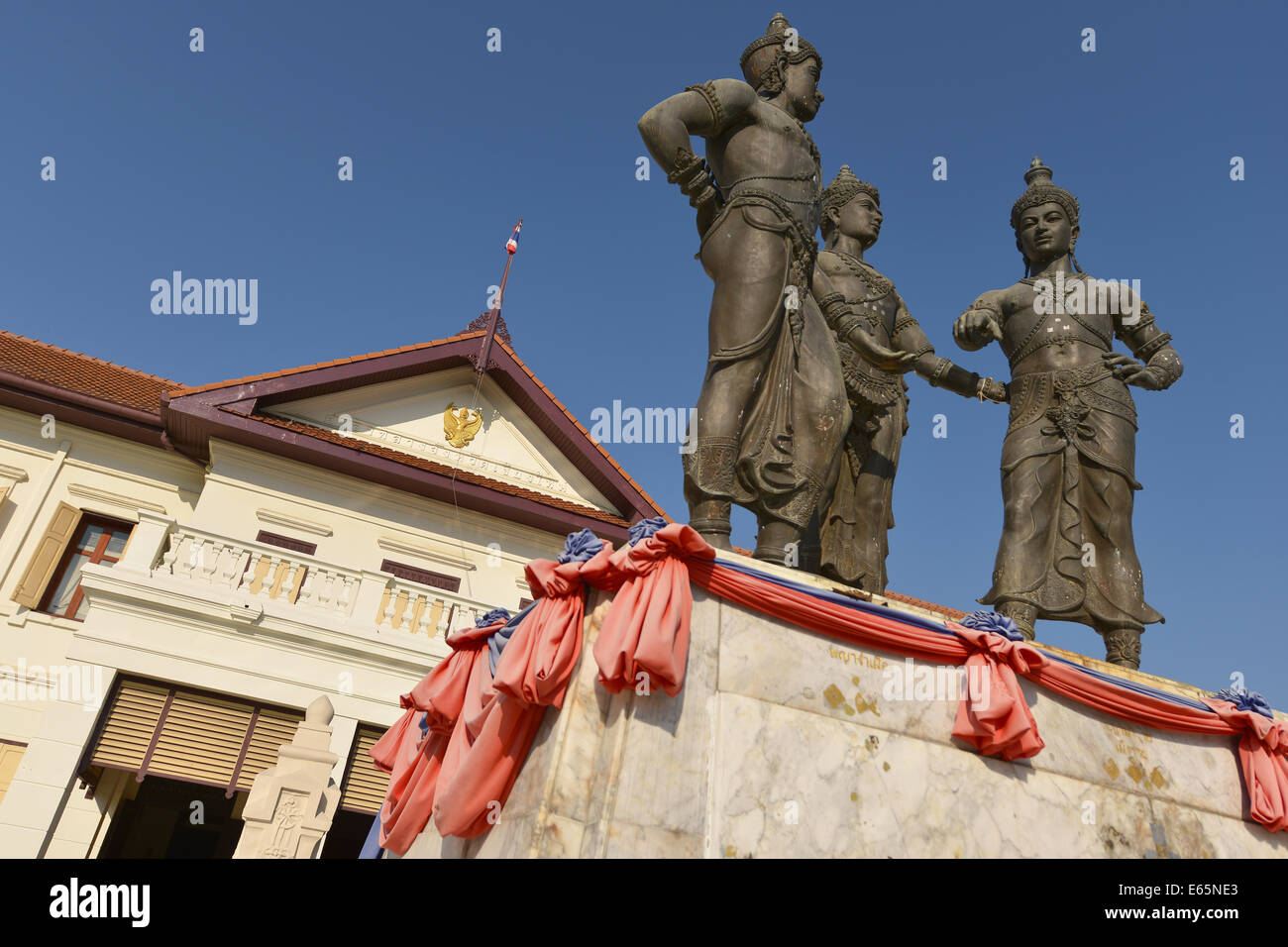 Anusawari Sam Kasat, Monument to the Three Kings, Chiang Mai, Thailand ...