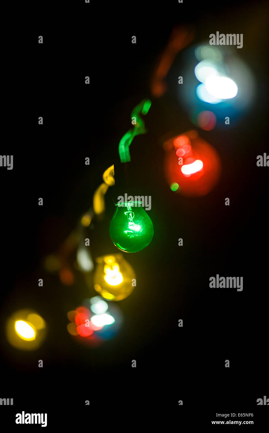 Lighting light bulb chain hi-res stock photography and images - Alamy