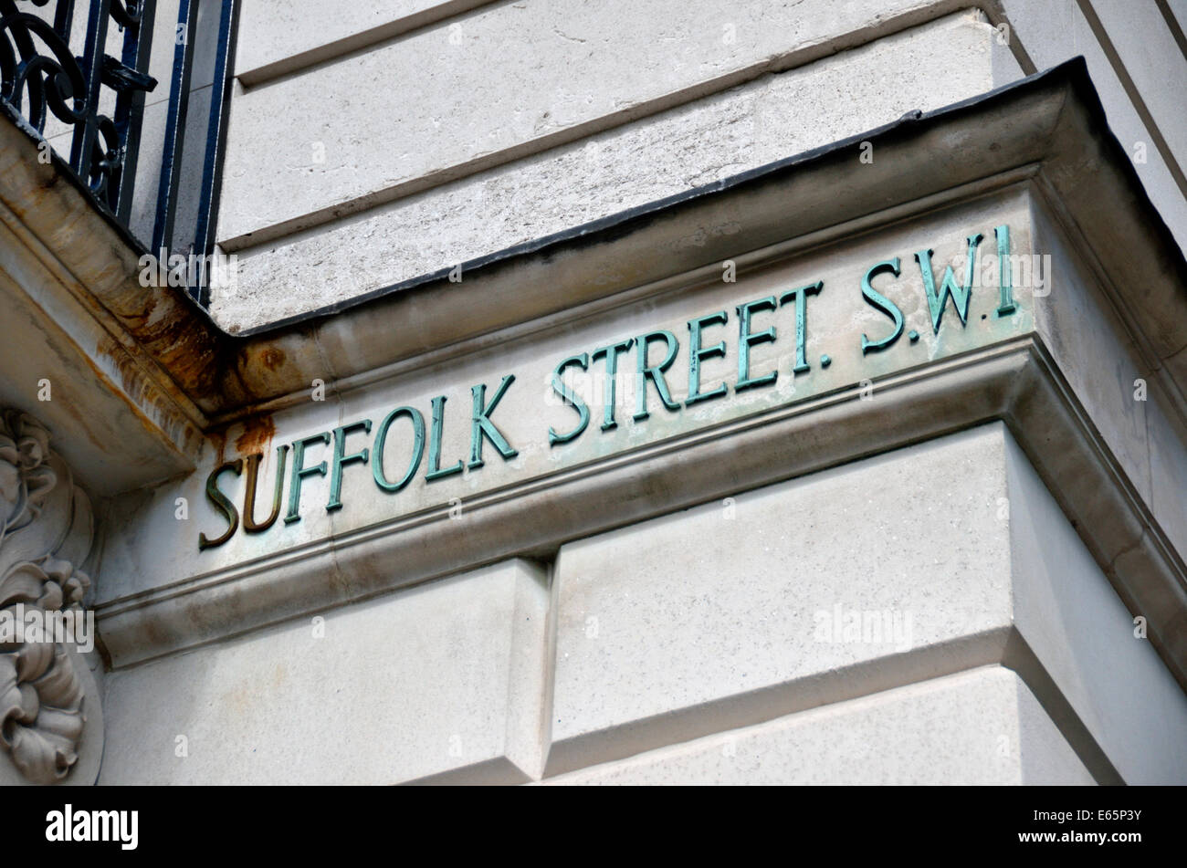 Suffolk street london hi-res stock photography and images - Alamy