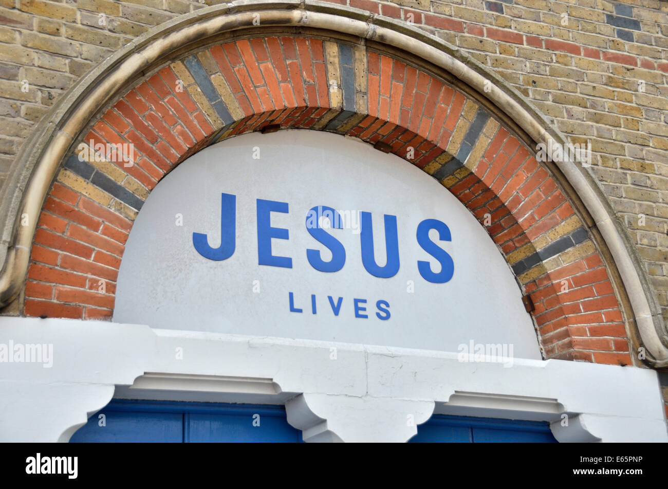 ’Jesus Lives’ sign outside a church, London, UK Stock Photo - Alamy