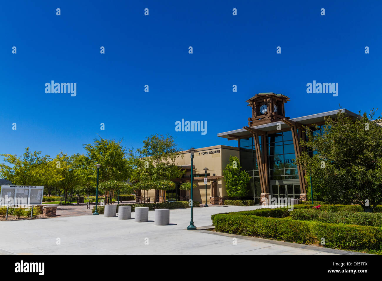 Temecula city hall hi-res stock photography and images - Alamy