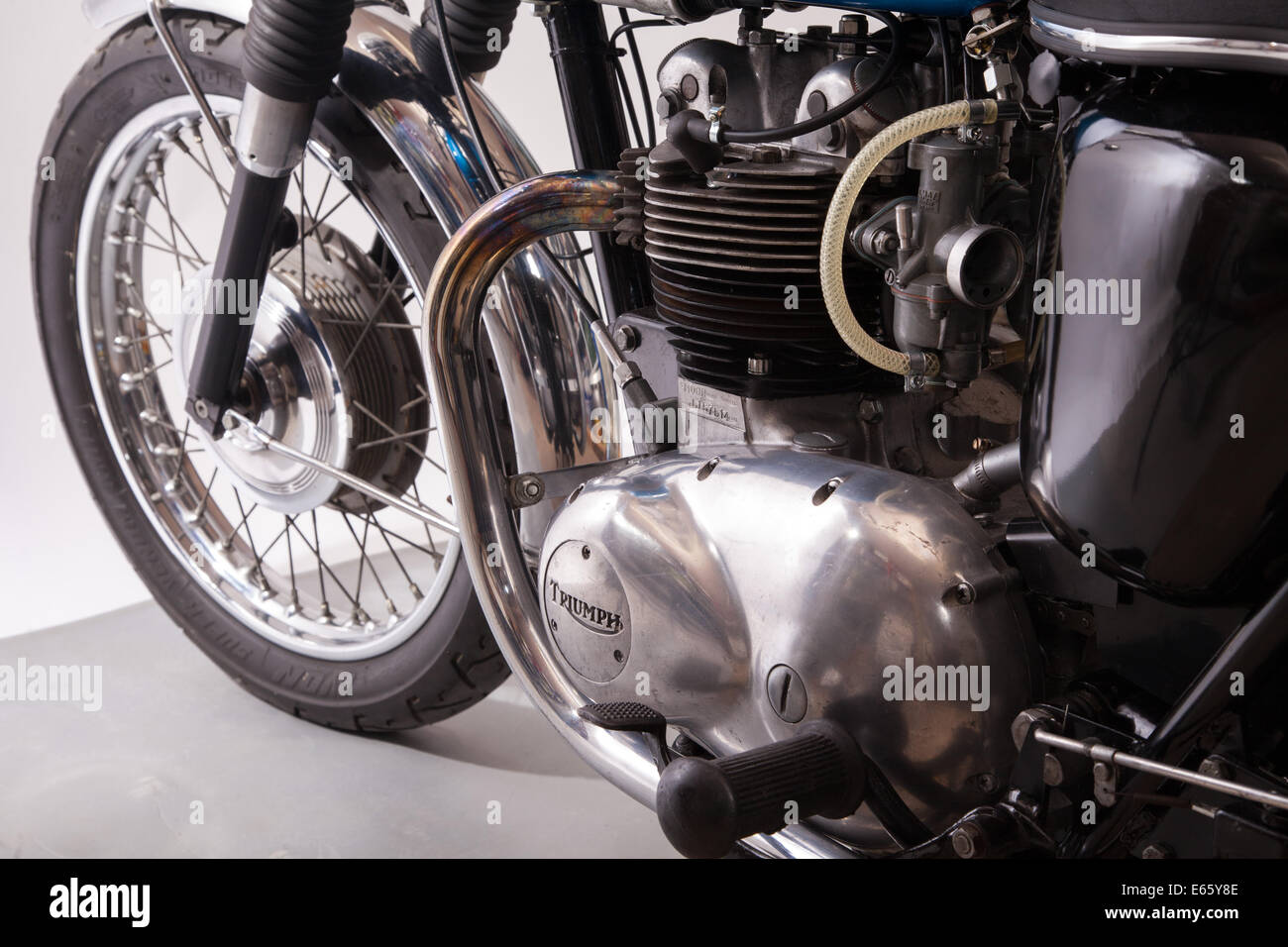 Triumph Daytona T100R classic motorcycle, 500cc, british motorbike ...