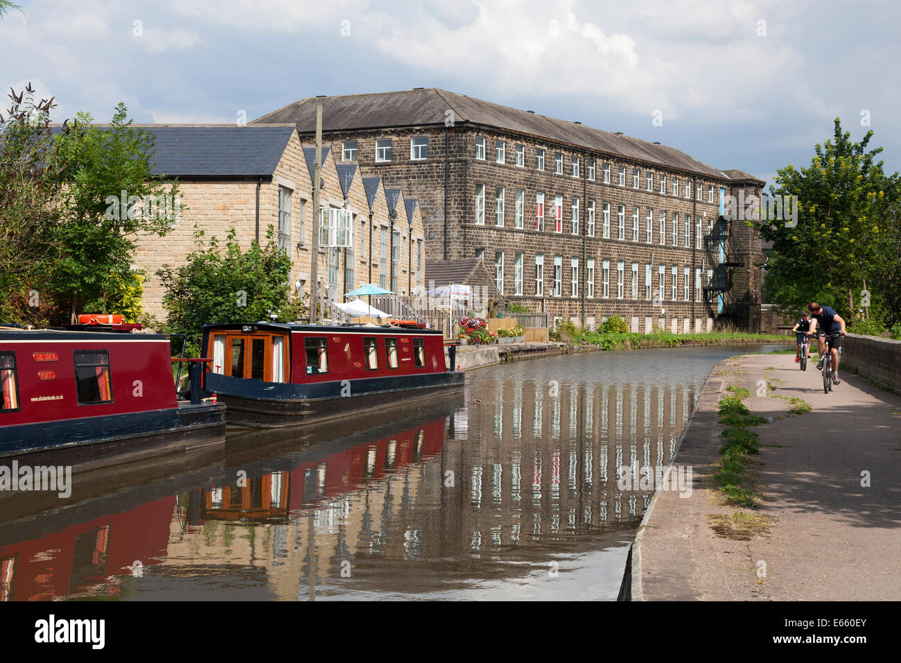 Silsden hi-res stock photography and images - Alamy