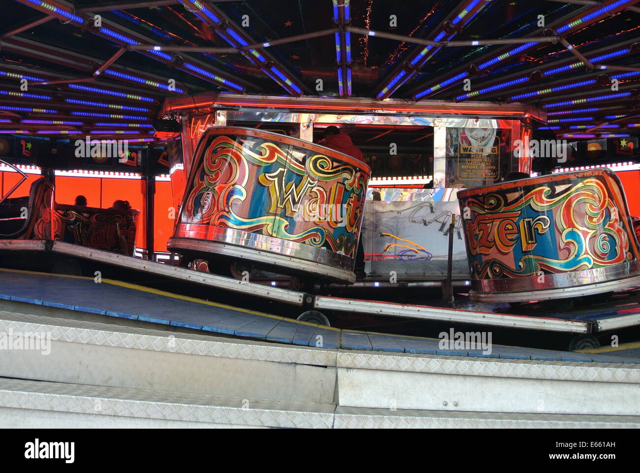 Blackpool pier funfair rides waltzer hi-res stock photography and ...