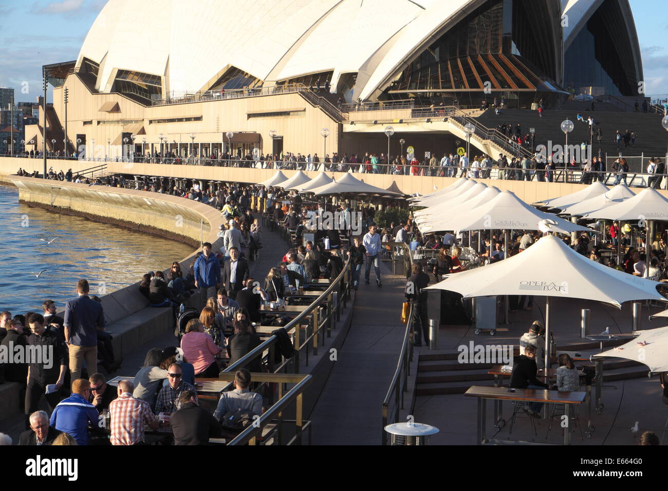 Sydney opera house and crowded opera bar, Sydney,australia Stock Photo ...