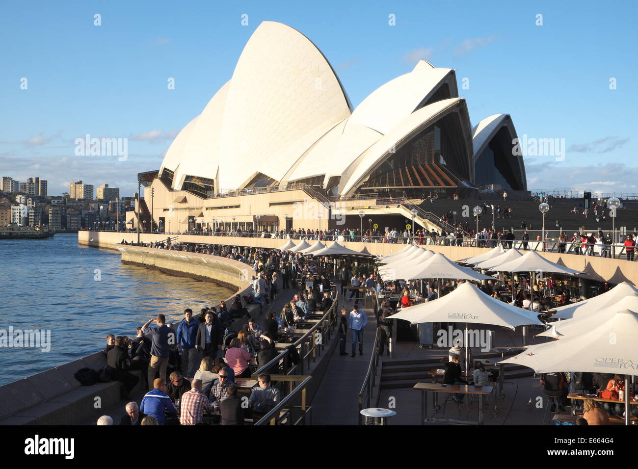 Sydney opera house and crowded opera bar, Sydney,australia Stock Photo ...