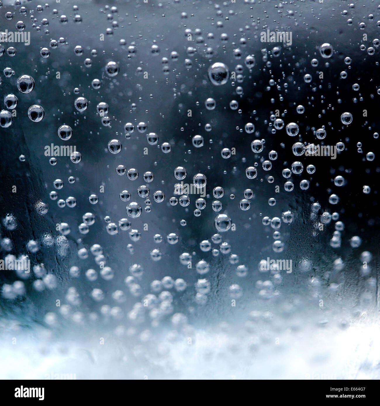 Sparkling water hi-res stock photography and images - Alamy