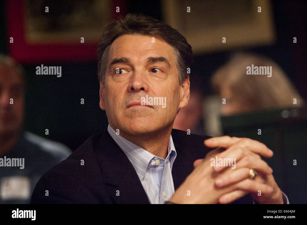 FILE PIX:Gov. Rick Perry was indicted on two felony counts for abuse of ...