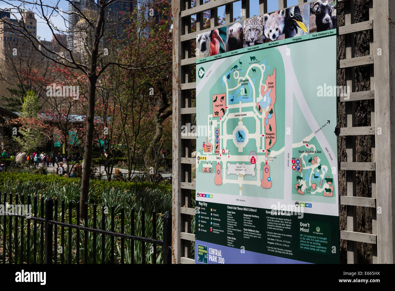 Central Park Zoo Sign, NYC, USA Stock Photo - Alamy