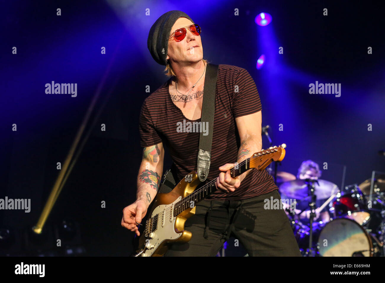 Raleigh, North Carolina, USA. 8th July, 2014. Music artist GOO GOO ...