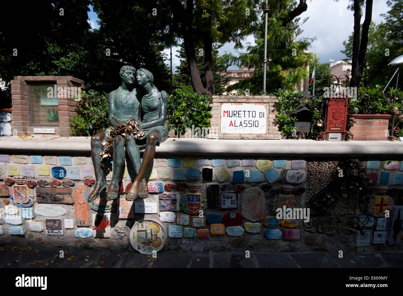 Italy, Liguria, Alassio, Bronze Wall Il Muretto, Bronze Statue of the ...