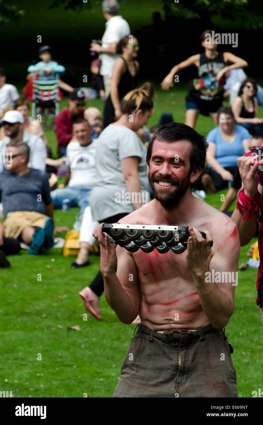 Shaker dance hi-res stock photography and images - Alamy