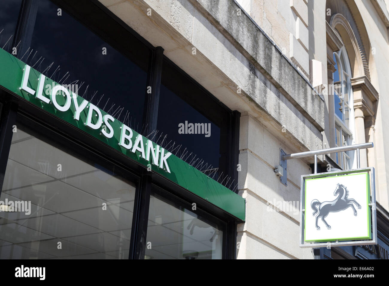 Signage Logo High Resolution Stock Photography and Images - Alamy