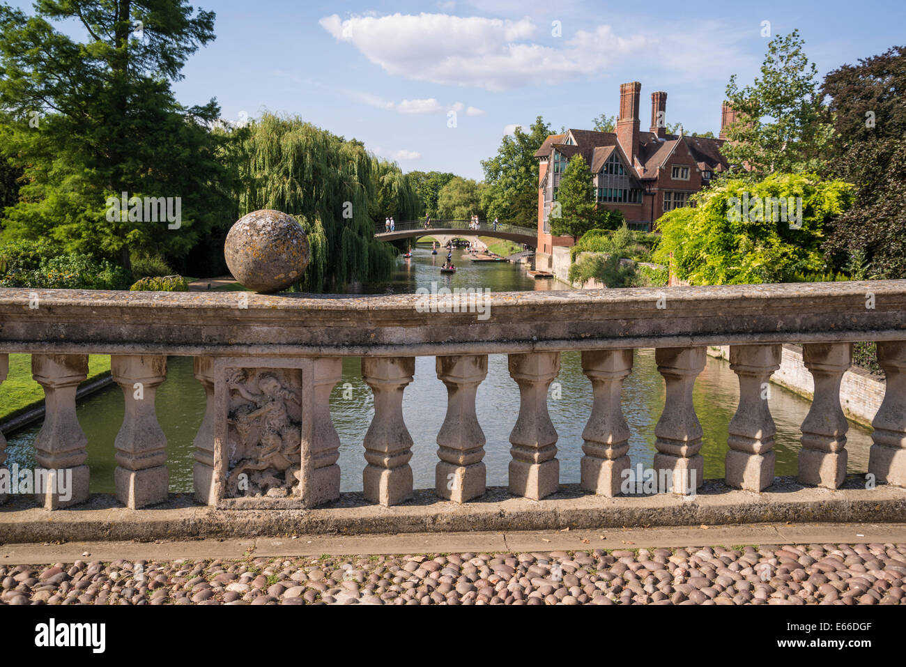 Clare bridge cambridge hi-res stock photography and images - Alamy