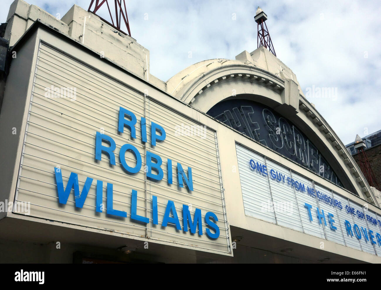 Robin williams star on hollywood hi-res stock photography and images ...