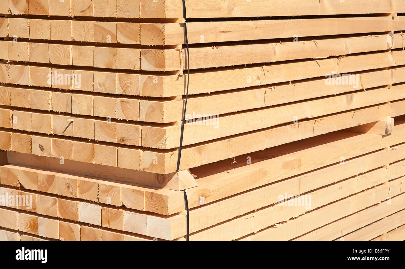 Stack of new wooden studs at the lumber yard Stock Photo - Alamy
