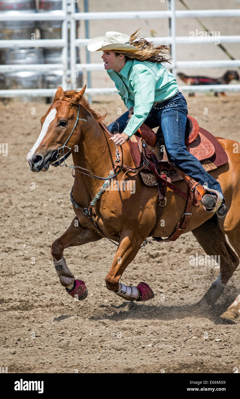 Barrel racing girl hat hi-res stock photography and images - Alamy