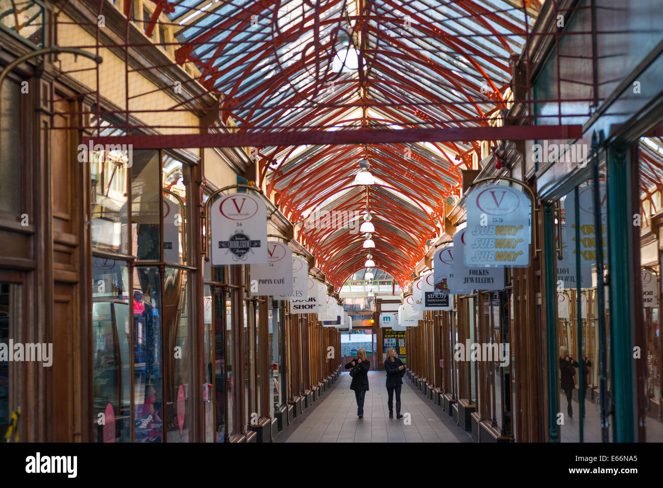Victorian arcade hi-res stock photography and images - Alamy