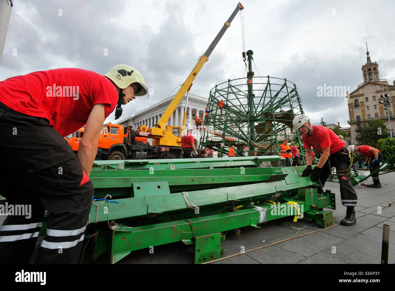 News social tree hi-res stock photography and images - Alamy