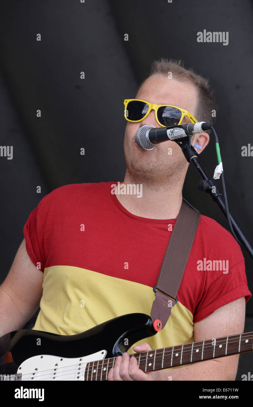 Anna poppa hi-res stock photography and images - Alamy