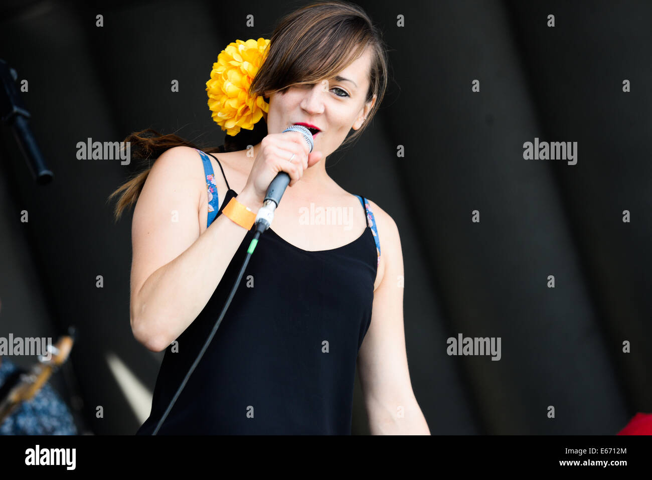 Anna poppa hi-res stock photography and images - Alamy