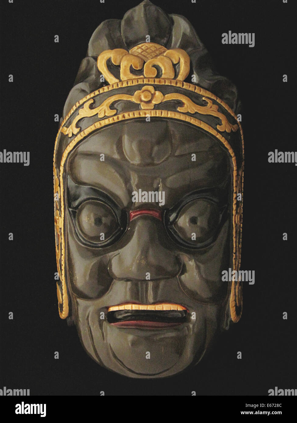 Nuo opera Mask Stock Photo - Alamy