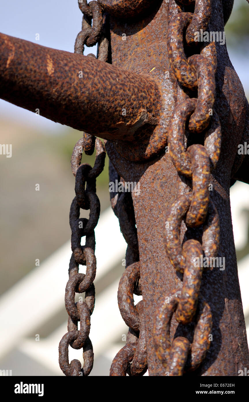 Old rusty chain and anchor Stock Photo - Alamy