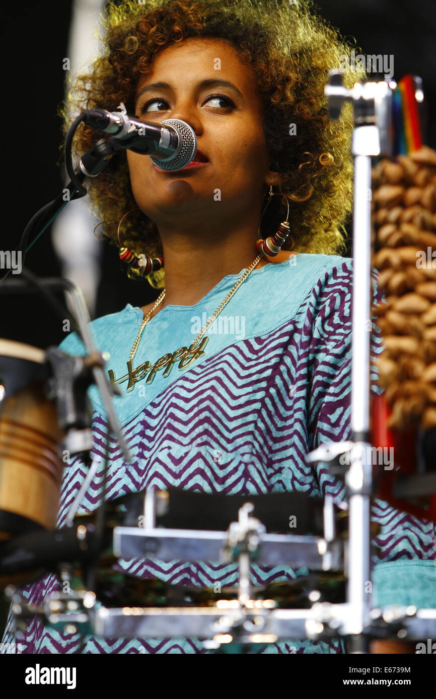 Worms, Germany. 16th August 2014. Percussionist Jarita Freydank is ...