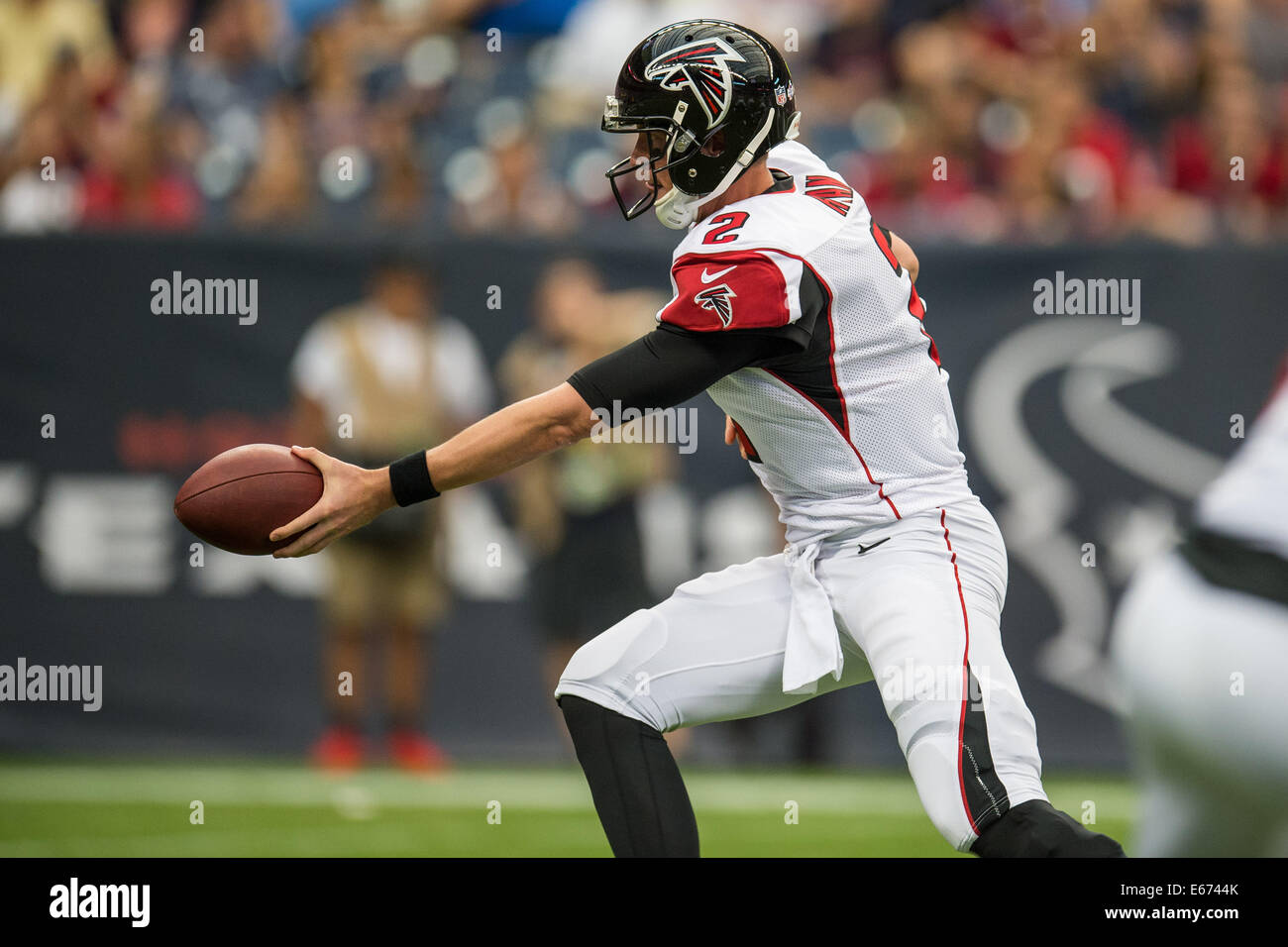 Houston, Texas, USA. 16th Aug, 2014. Atlanta Falcons quarterback Matt ...