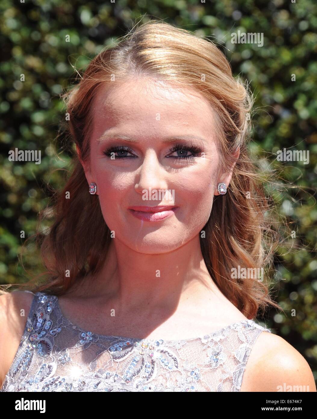 Brooke anderson emmy awards hi-res stock photography and images - Alamy