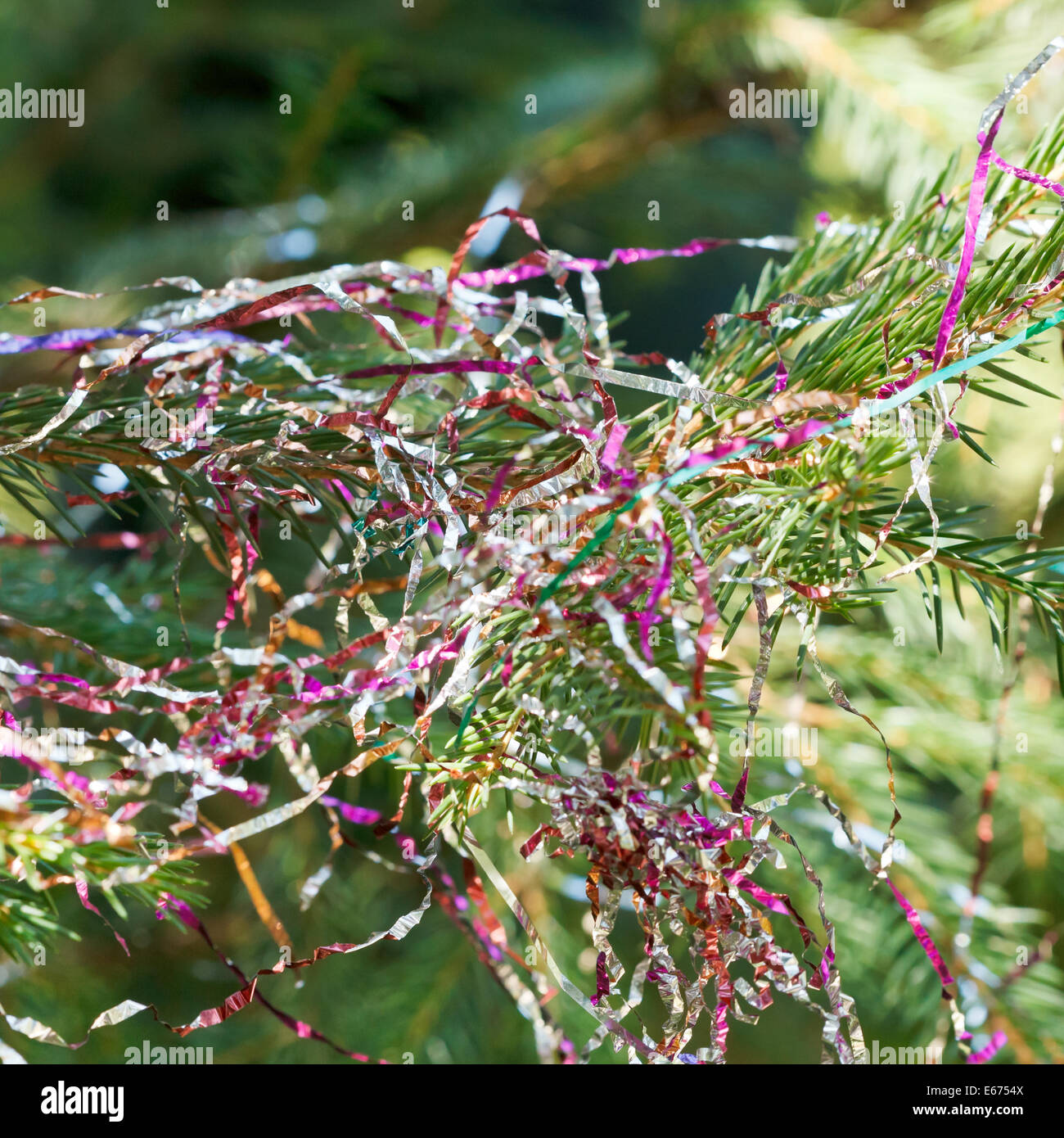Tinsel christmas tree hi-res stock photography and images - Alamy