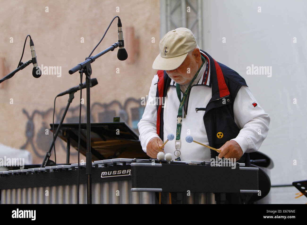 Vibraphone Player High Resolution Stock Photography and Images - Alamy