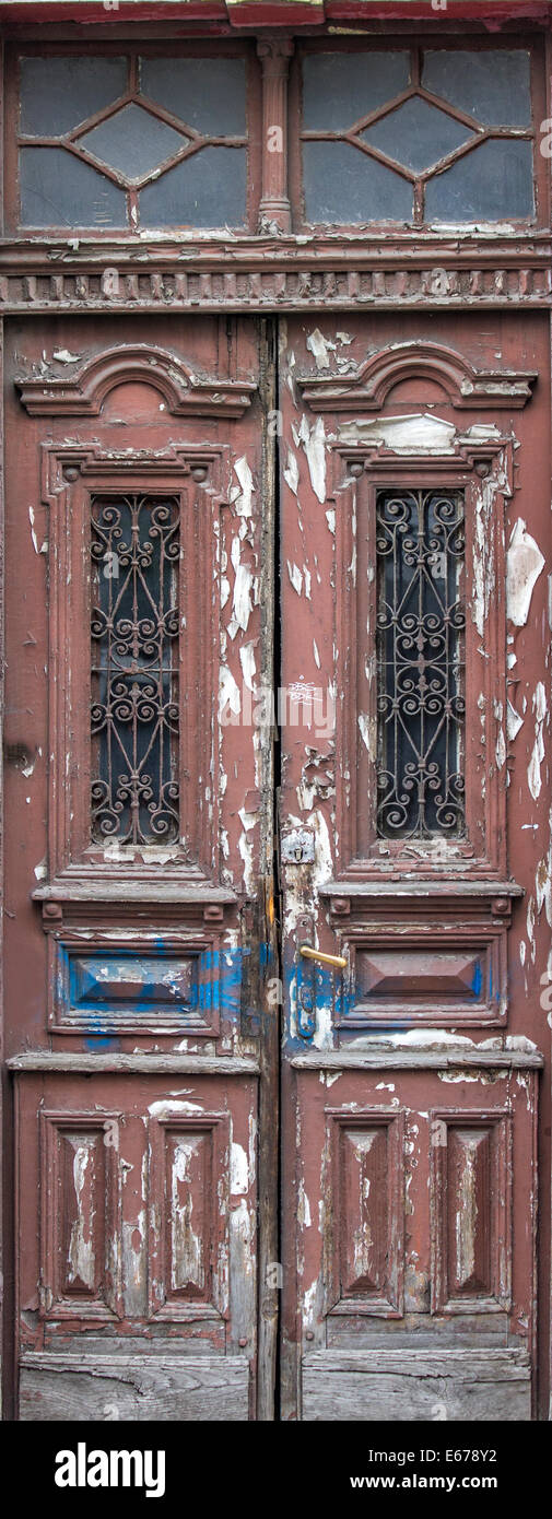 Door backdrop hi-res stock photography and images - Alamy