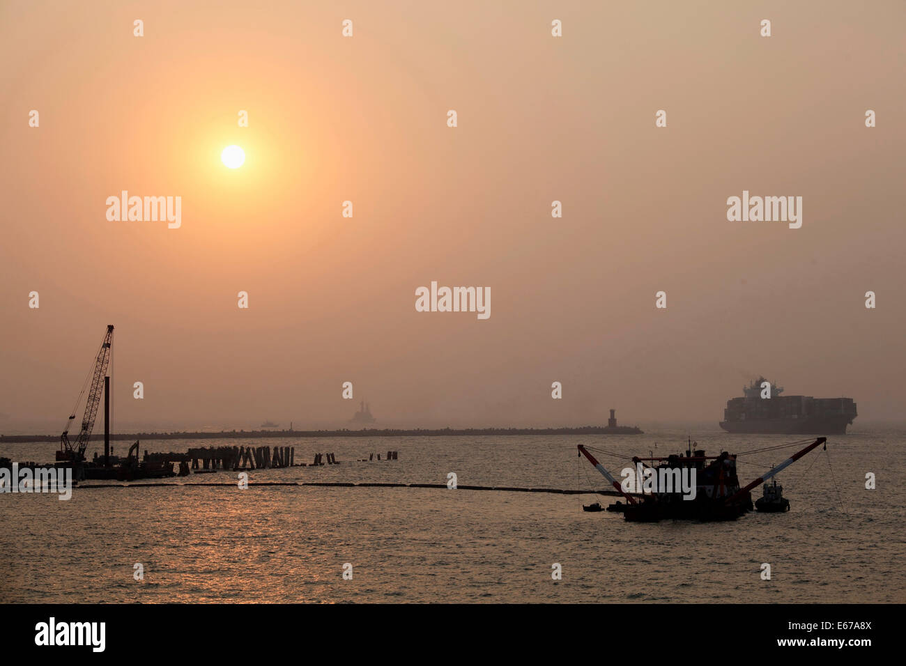 Orange harbor hi-res stock photography and images - Alamy