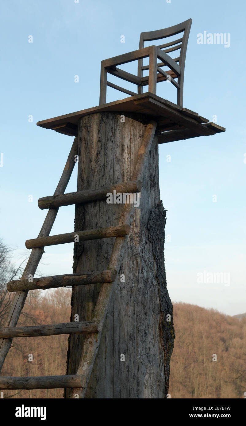 Shooting hide hi-res stock photography and images - Alamy