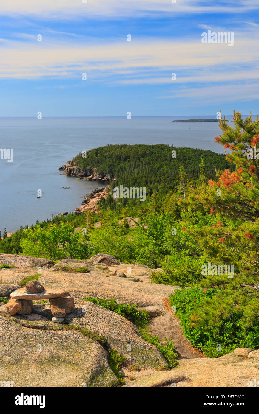 Otter Cliff seen from Gorham Mountain Trail, Acadia National Park ...