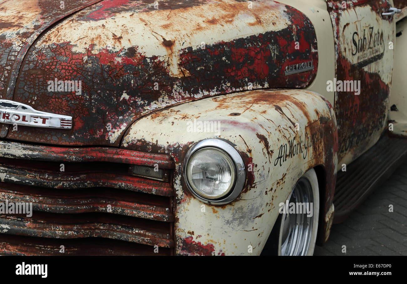 Rusty Chevrolet, Silverstone Classic Stock Photo - Alamy