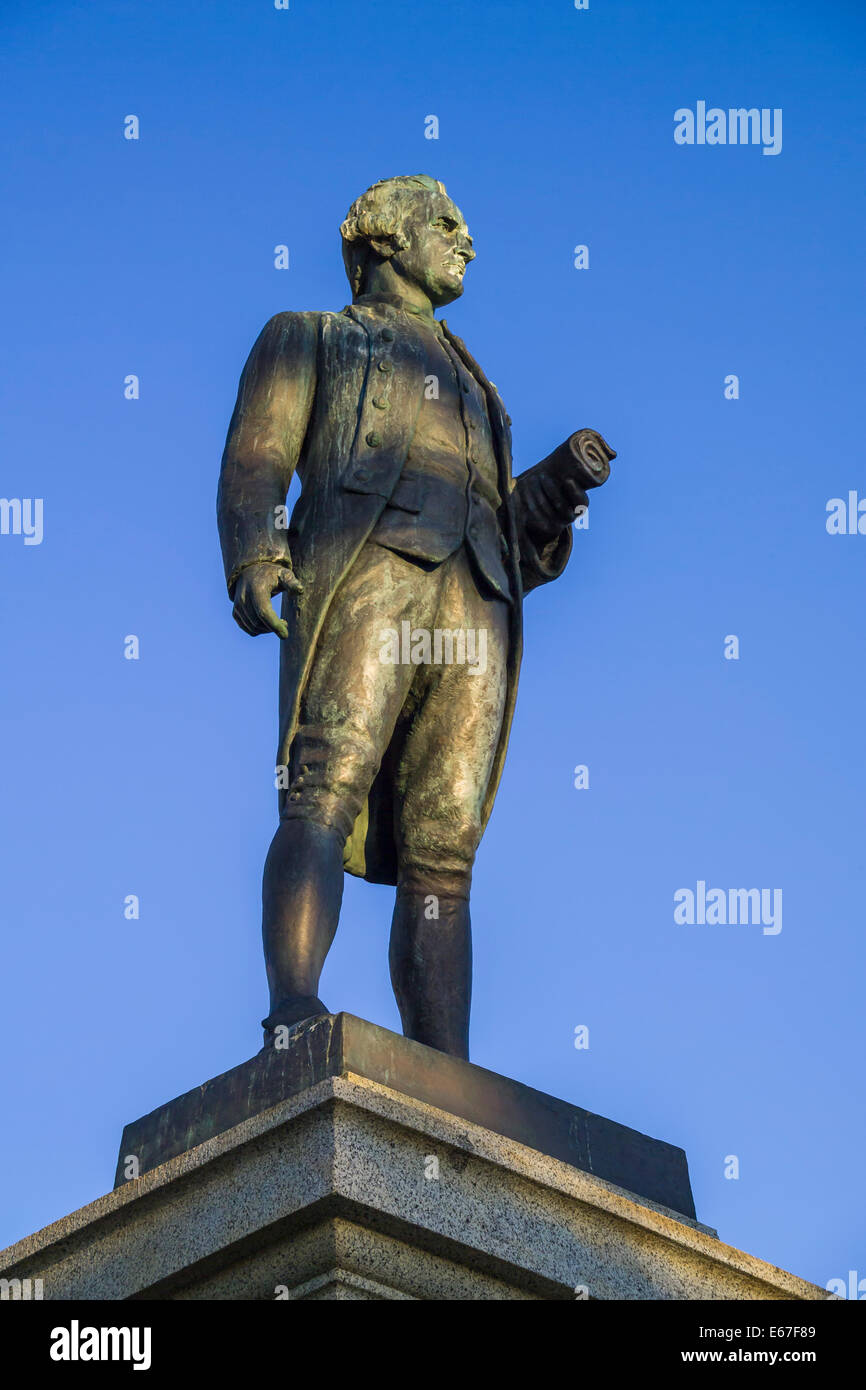 Captain cook statue victoria hi-res stock photography and images - Alamy