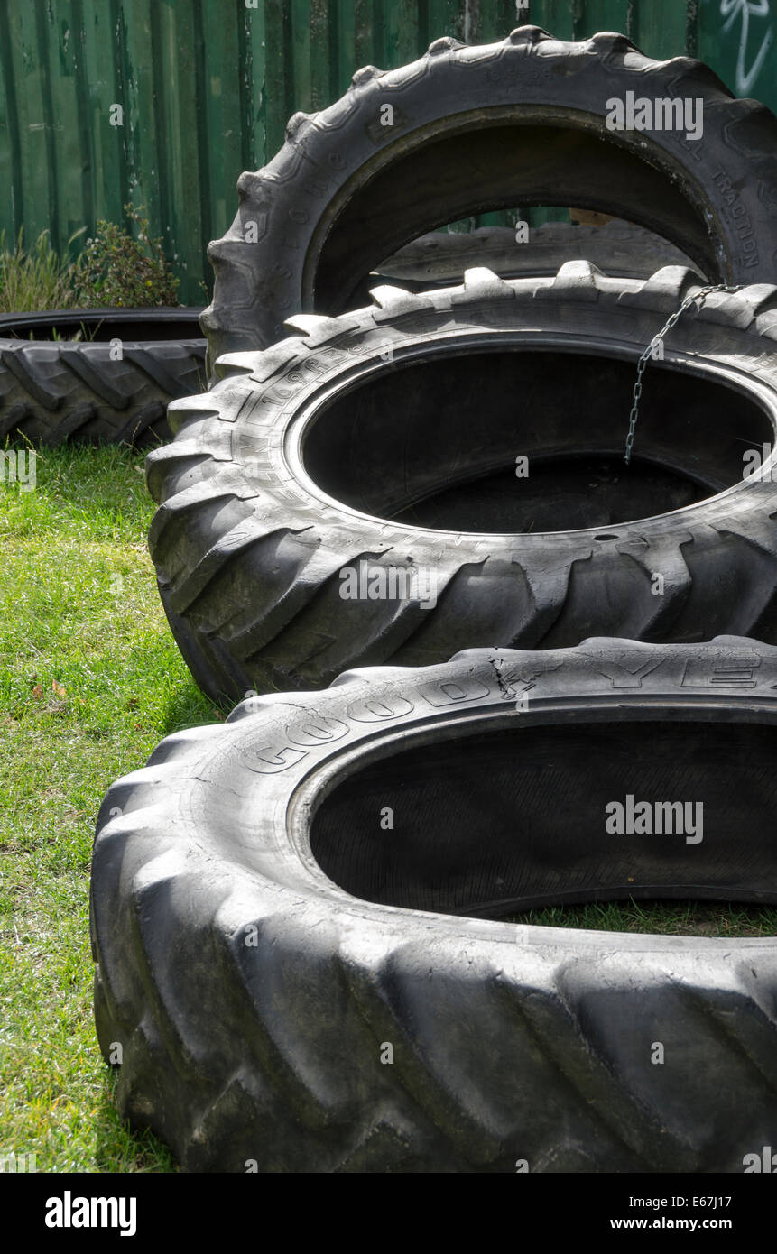 Large shapes hi-res stock photography and images - Alamy