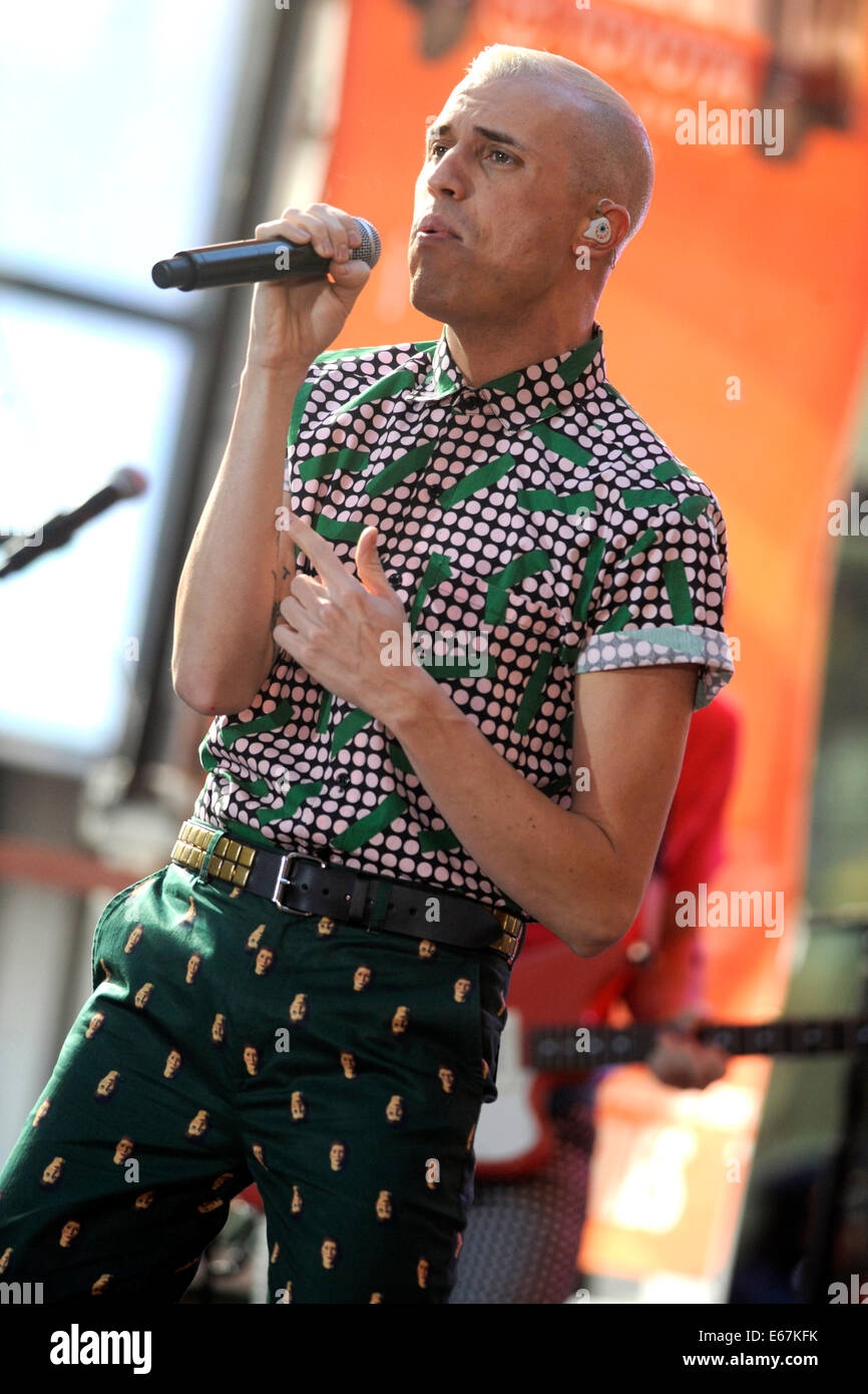Tyler glenn neon trees hi-res stock photography and images - Alamy