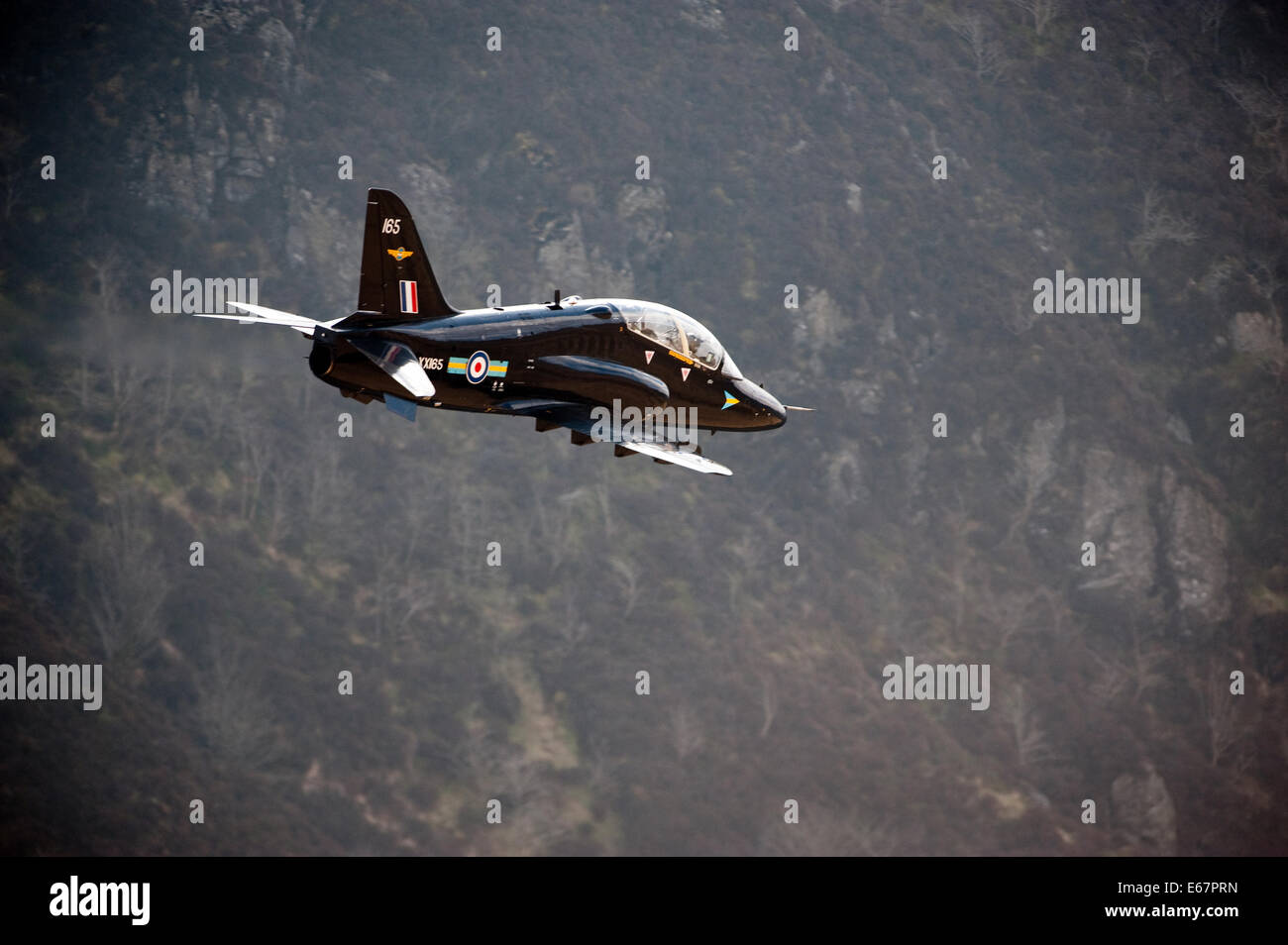 The Hawk first entered service with the RAF in 1976, both as an ...