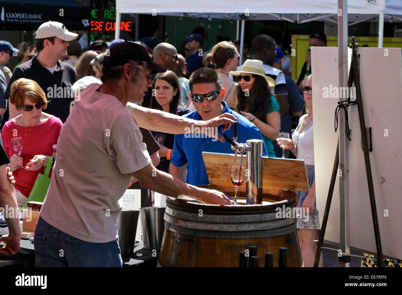 Pouring oak hi-res stock photography and images - Alamy