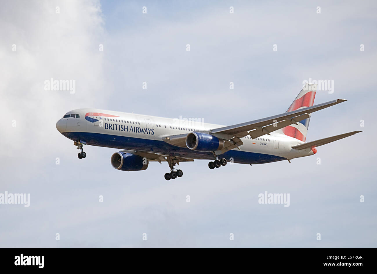 Ba boeing 767 taking off form heathrow airport hi-res stock photography ...