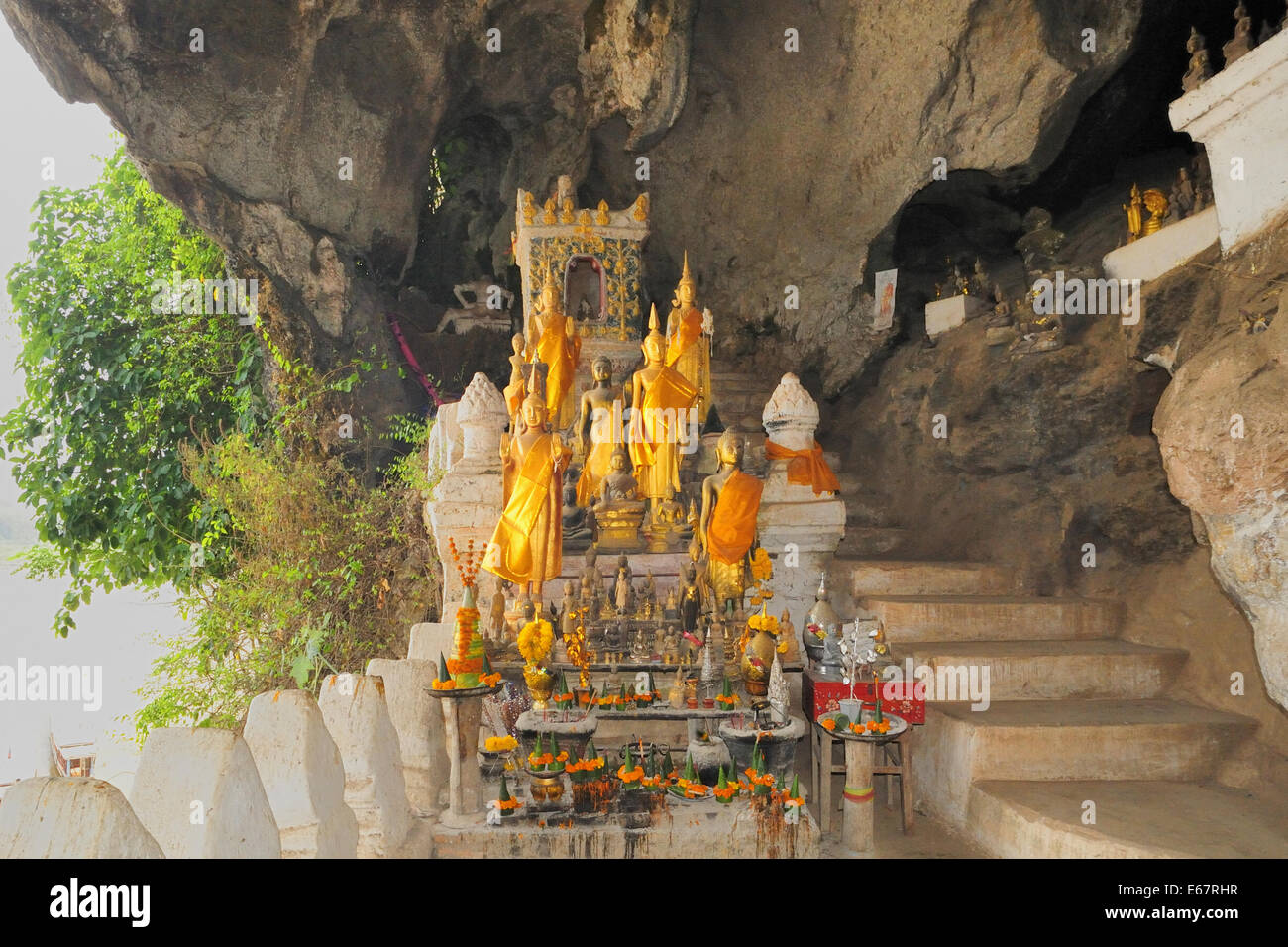 Buddhist statues in Pak Ou Buddha Cave, Luang Prabang, Laos 2 Stock ...